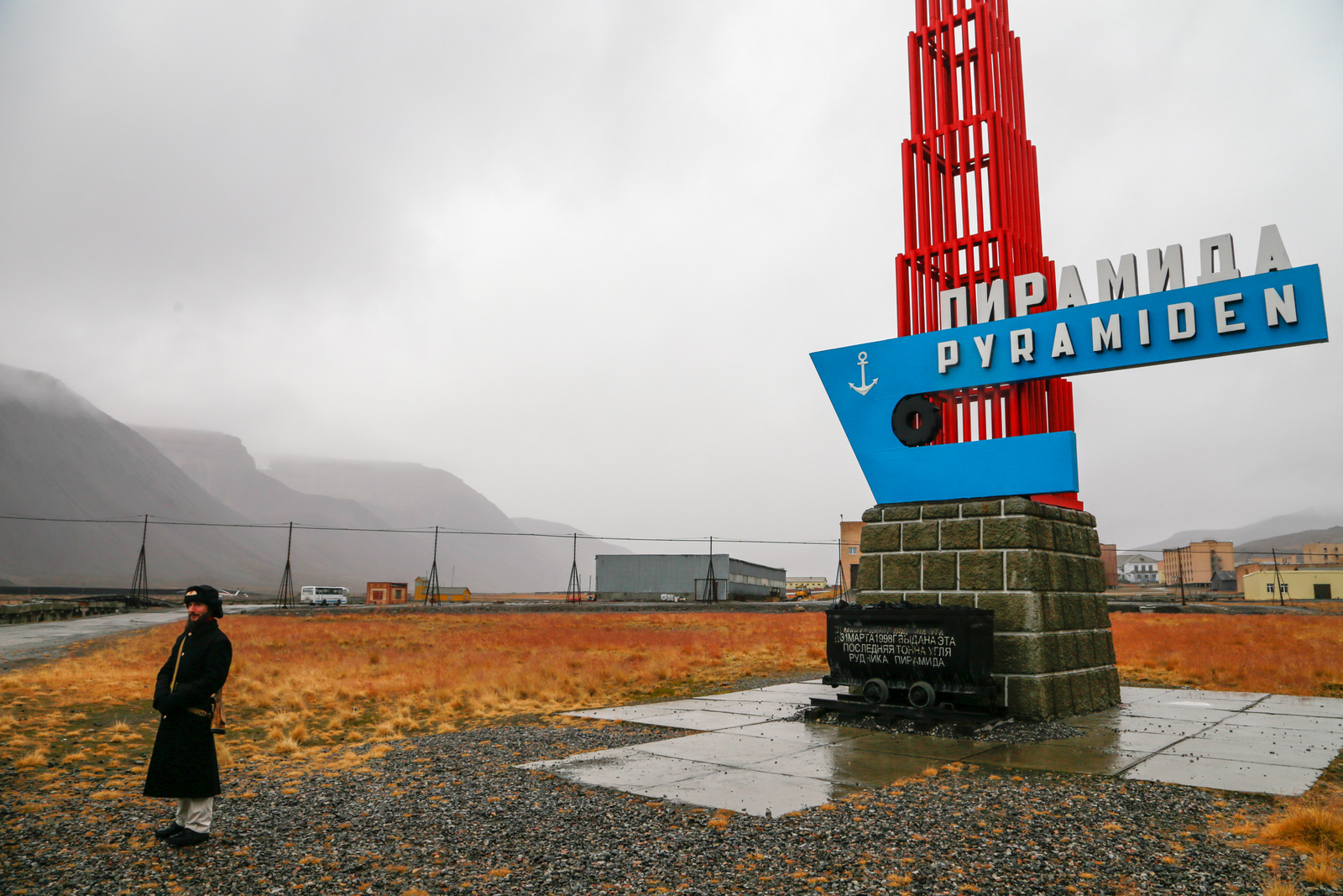 Exploring the Ghost town of Pyramiden | Hiking the World