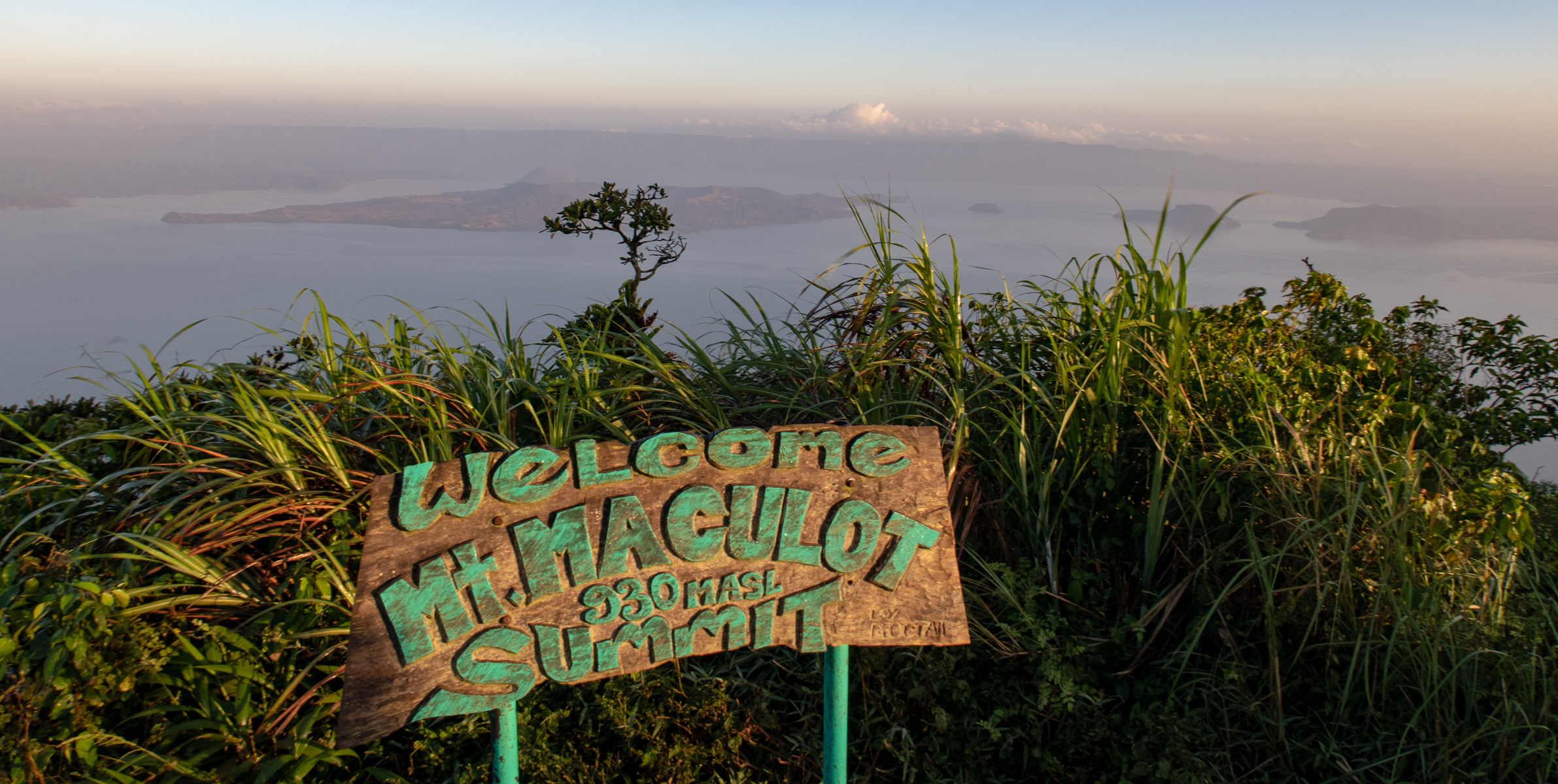 Mt Maculot - 360-degree views from a peak in the Batangas | Hiking the ...