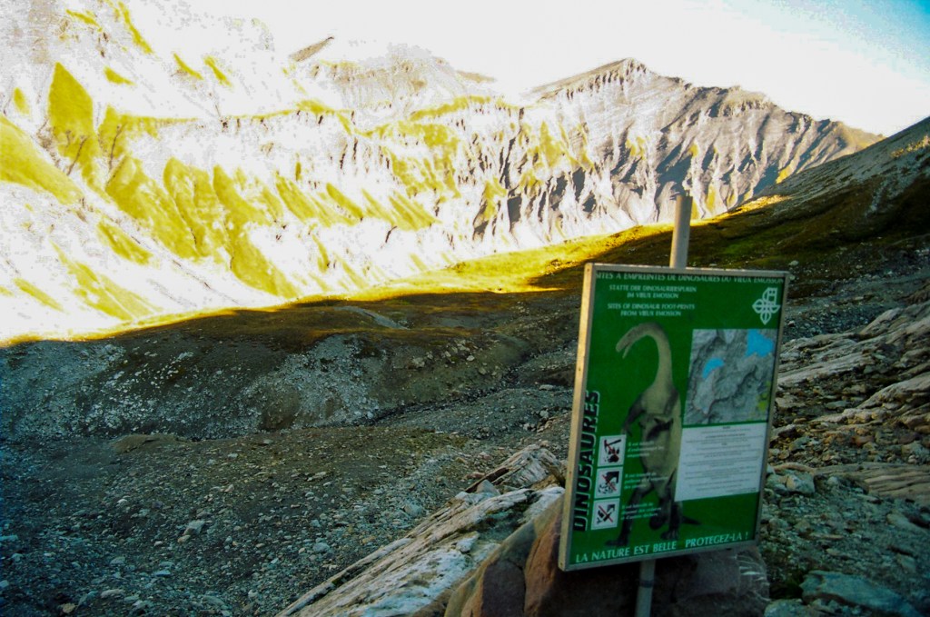 Climbing Mont Buet from Lac d'Émosson on the Dinosaur Hike | Hiking the ...