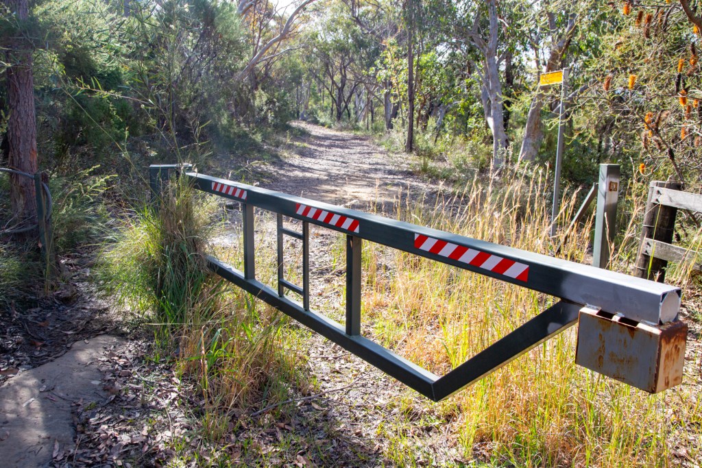 Exploring the ruins of the Fretus Hotel on Calabash Point | Hiking the ...