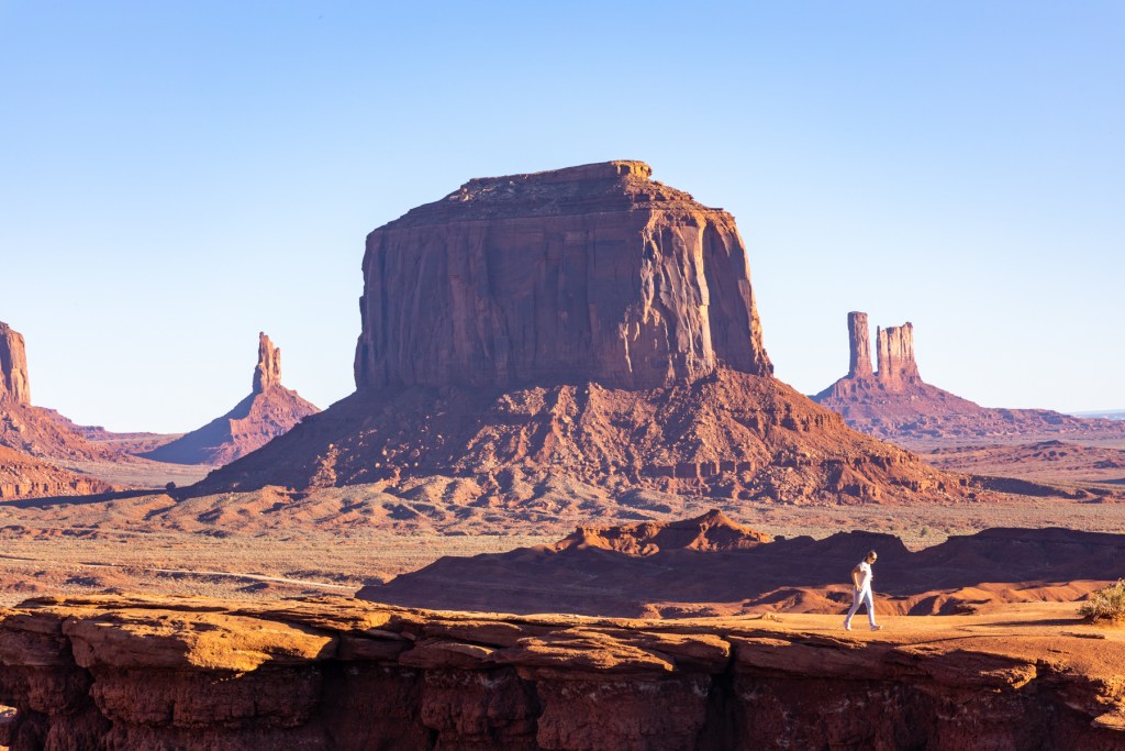 Monument Valley - a spectacular loop drive | Hiking the World