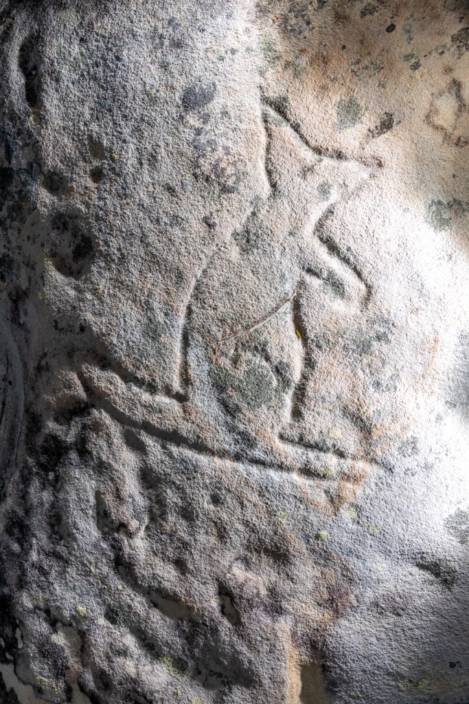 Jibbon Head Engravings | Hiking the World