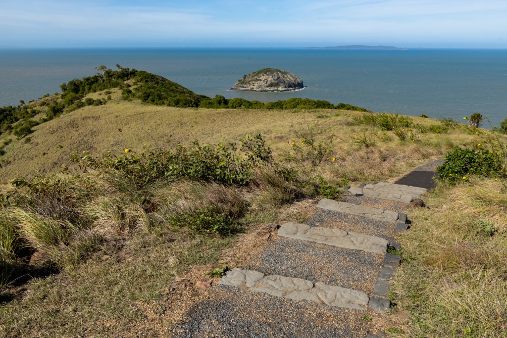The scenic Bluff Point circuit walk on the Capricorn Coast | Hiking the ...