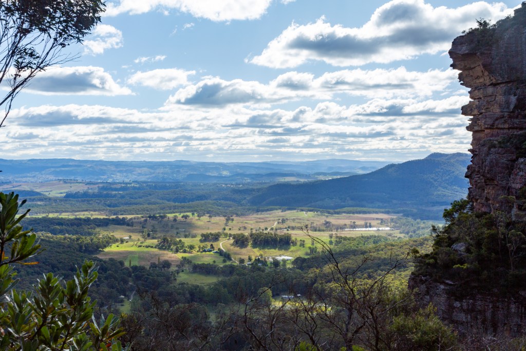 The spectacular Porters Pass and Colliers Causeway loop in Blackheath ...