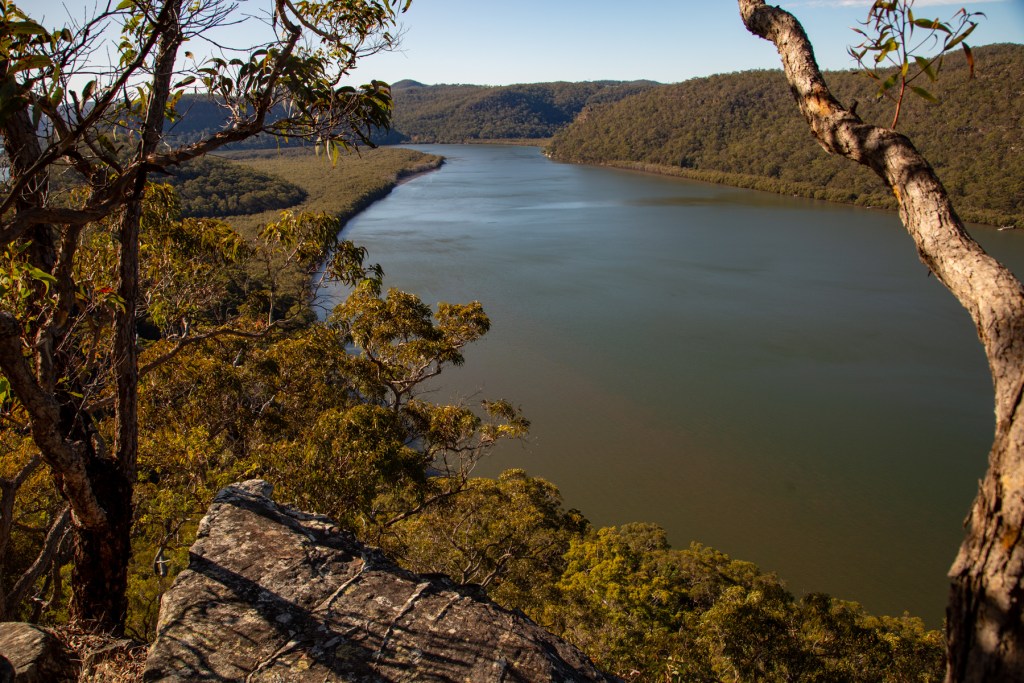 Hawkesbury River Lookout - sweeping river views | Hiking the World