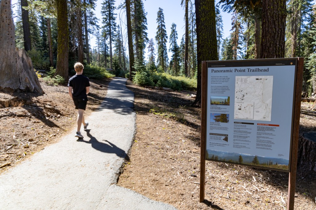 Panoramic Point Overlook - sweeping Sierra Nevada views | Hiking the World