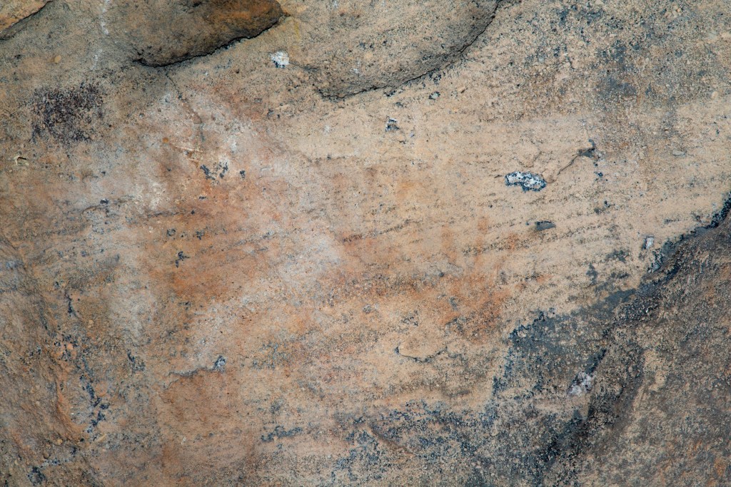 Blackfellows Hands Cave (Maiyingu Marragu) | Hiking the World