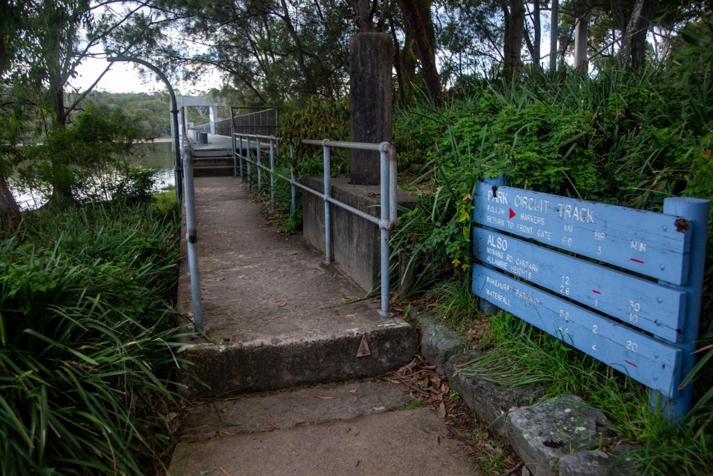 The under-rated and surprisingly pleasant Manly Dam loop | Hiking the World